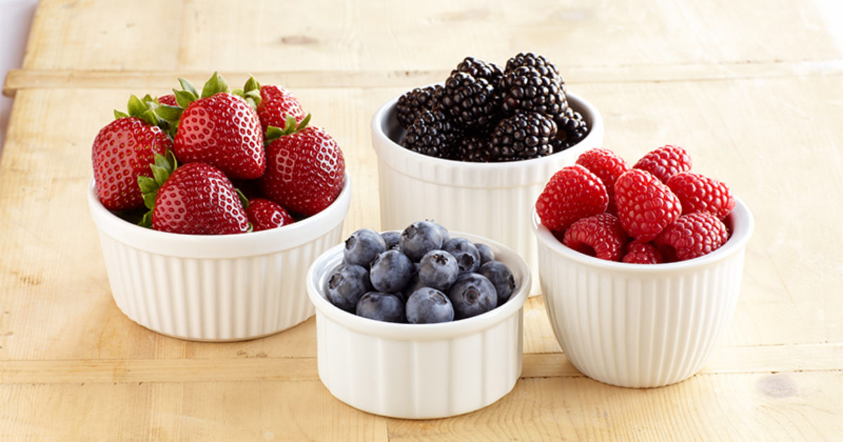 8 REASONS WHY YOU NEED TO EAT MORE BERRIES